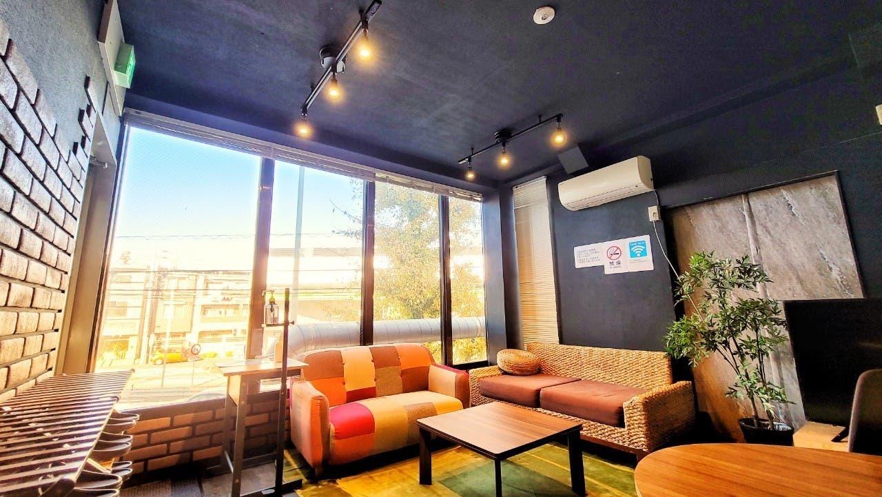 【E-HOUSE第二ビル🏠】プライベートな空間で遊ぼう♬ 環八沿い物件🏡「矢口渡駅」から徒歩1分♪の写真1