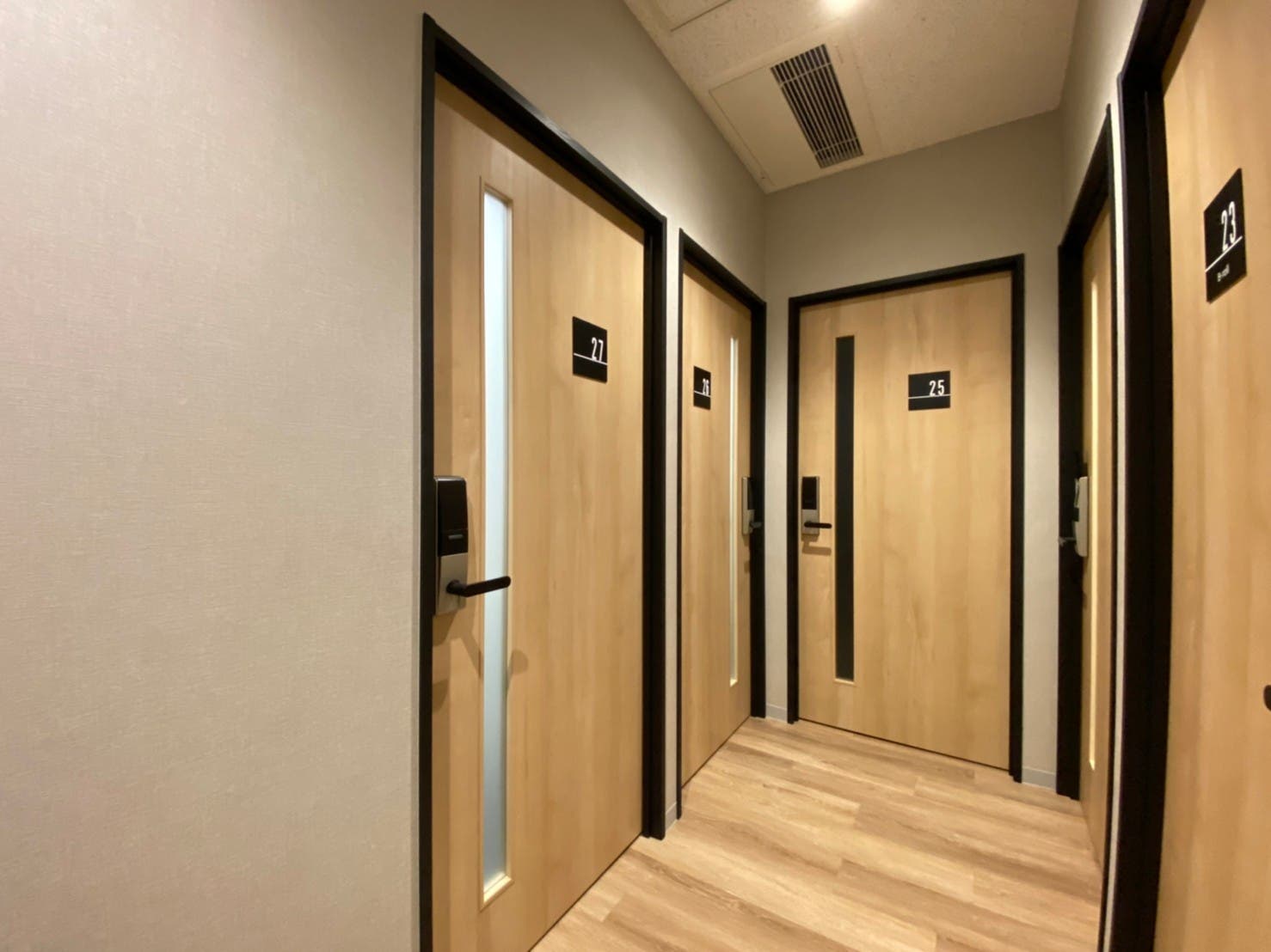 ブース19【 池袋駅 4分】オプション料金0円で設備・備品使い放題♪完全個室★無料WiFi、駅近！清掃・消毒で衛生面も安心♥の写真17