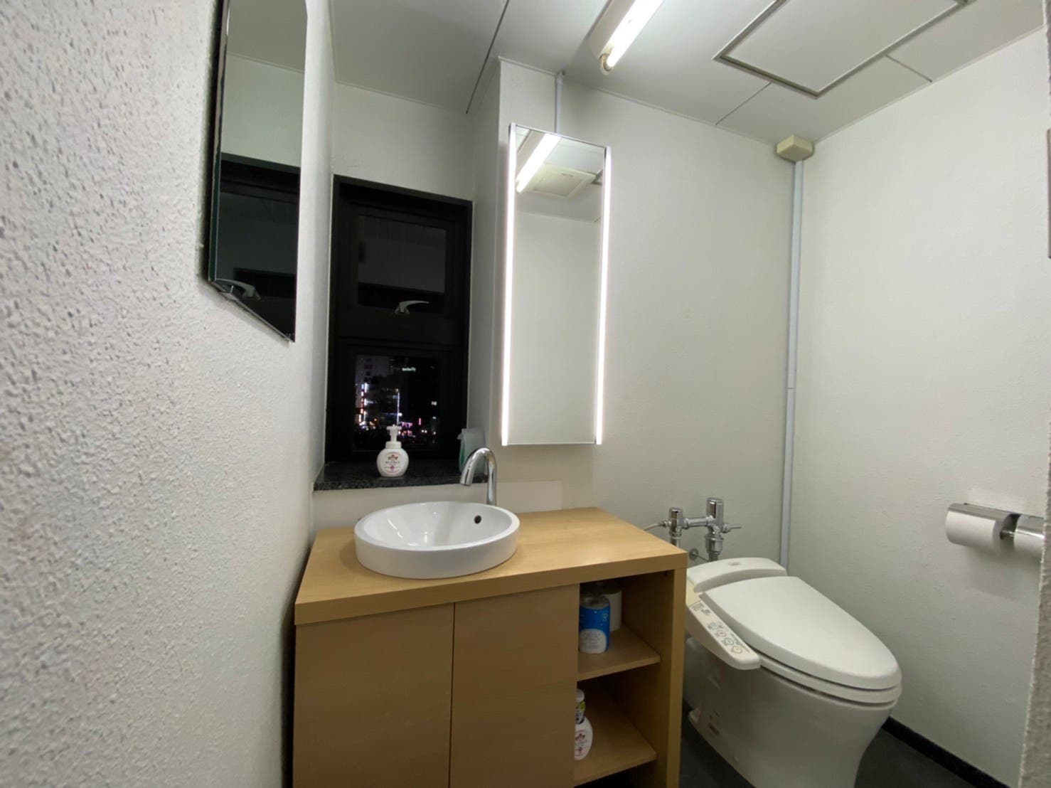 ブース24【 池袋駅 4分】オプション料金0円で設備・備品使い放題♪完全個室★無料WiFi、駅近！清掃・消毒で衛生面も安心♥の写真16