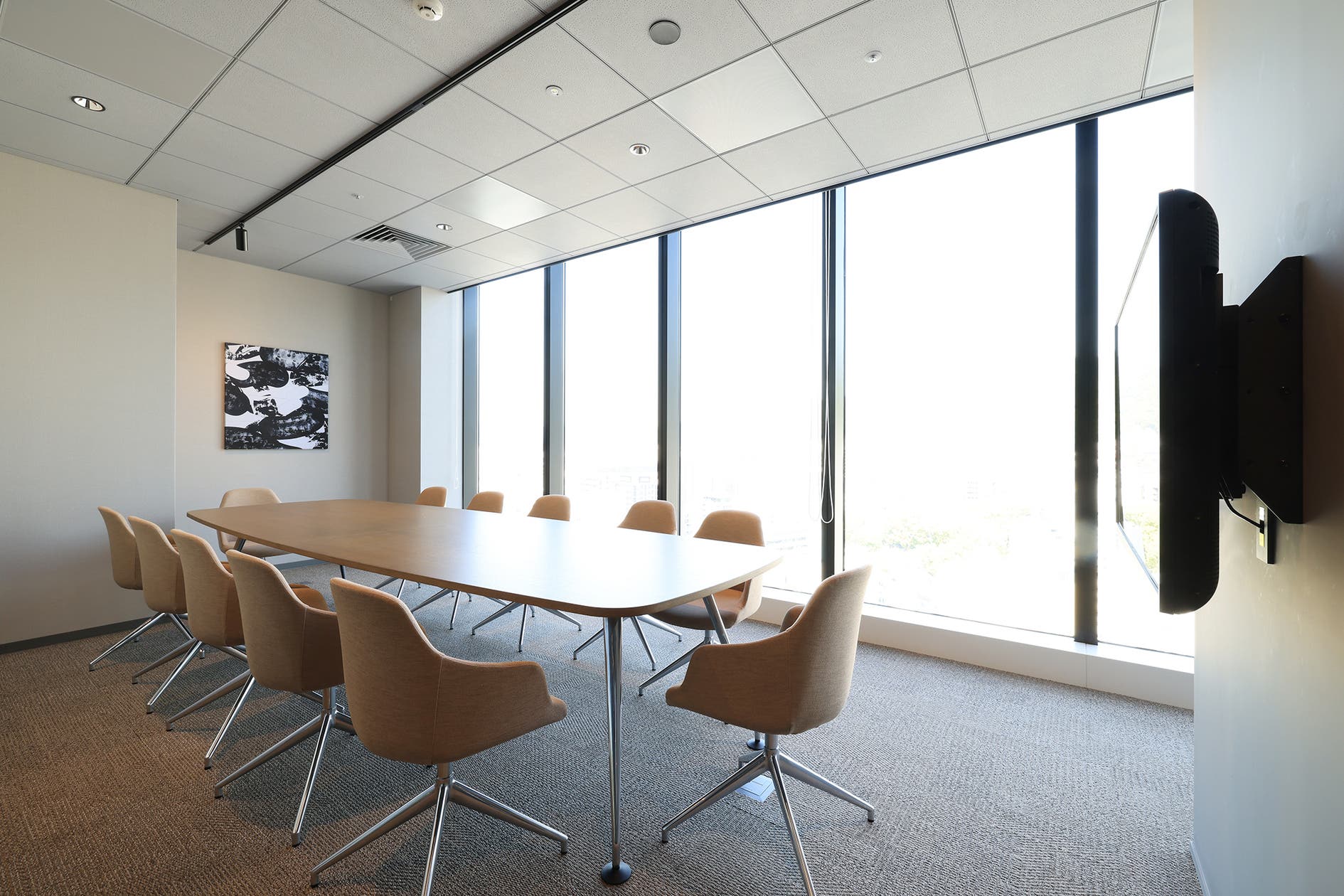 阪急神戸三宮駅ビル直結のビジネス交流拠点　ANCHOR KOBE 会議室の写真1