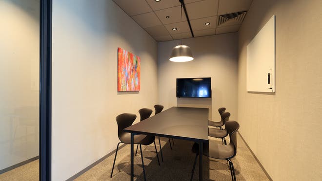 阪急神戸三宮駅ビル直結のビジネス交流拠点 ANCHOR KOBE 会議室の写真3