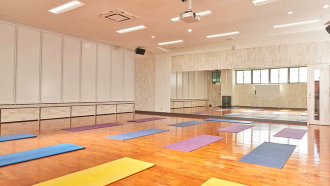 【2022年1月新規OPEN】沖縄/那覇市/識名 ダンスやヨガのレッスン、会議、セミナー、映画鑑賞、イベントなどに最適!の写真9