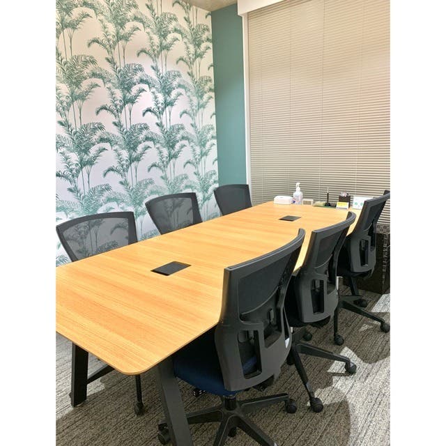 【大森駅北口徒歩1分】BIZcomfort大森山王　6名用会議室/完全個室/Wi-Fi完備/フリードリンク/ホワイトボードの写真2