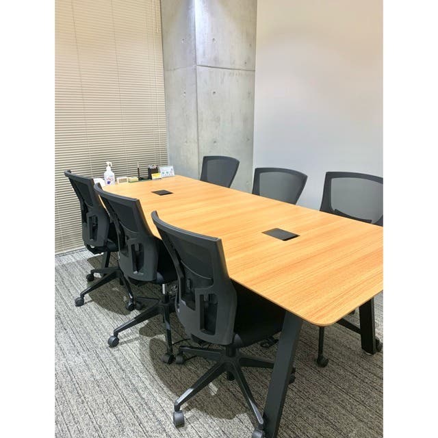 【大森駅北口徒歩1分】BIZcomfort大森山王　6名用会議室/完全個室/Wi-Fi完備/フリードリンク/ホワイトボードの写真3