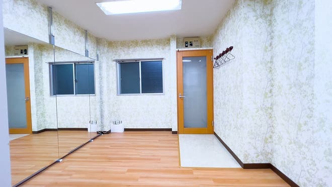 ⭐多摩センター駅徒歩4分!ジャンプOK!ダンス、ヨガ、演劇、レッスン、マッサージ、会議等の写真13