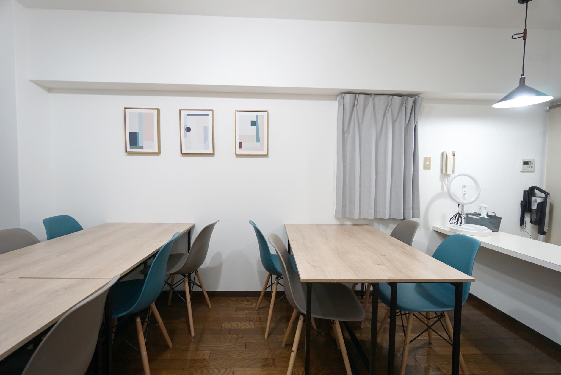 【マイスぺ２４芦屋スペース】NEW貸会議室14名可★JR芦屋駅徒歩3分★WiFi・プロジェクター無料★WEB面談・ZOOM会議の写真10