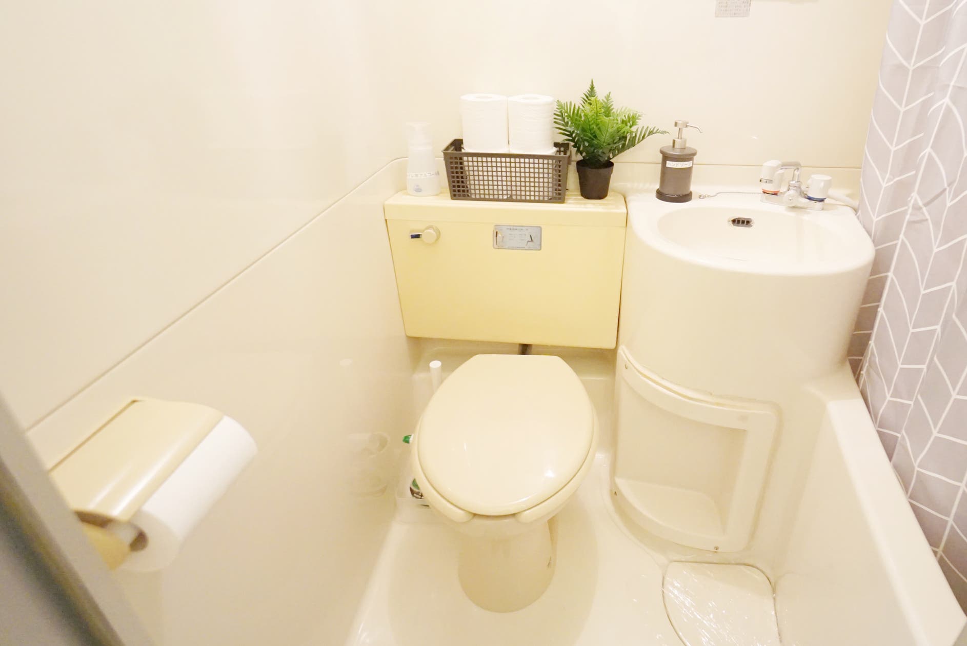 【マイスぺ２４芦屋スペース】NEW貸会議室14名可★JR芦屋駅徒歩3分★WiFi・プロジェクター無料★WEB面談・ZOOM会議の写真12