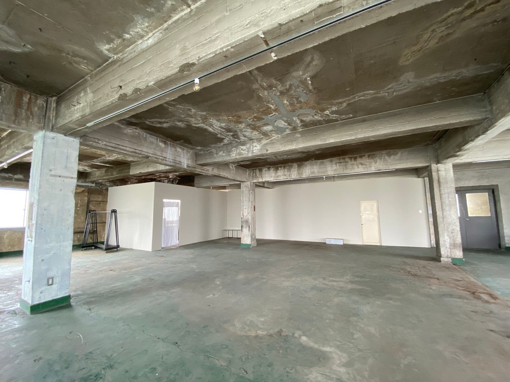 廃墟的空間 展示 撮影 ポップアップ ワークショップ / gallery - 無題 - ナガセビル４Fの写真6