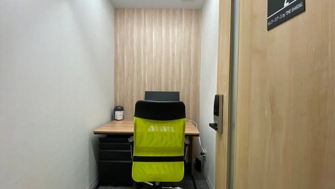 ブース24【 池袋駅 4分】オプション料金0円で設備・備品使い放題♪完全個室★無料WiFi、駅近!清掃・消毒で衛生面も安心♥の写真4