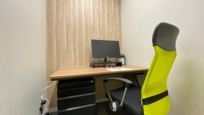 ブース26【 池袋駅 4分】オプション料金0円で設備・備品使い放題♪完全個室★無料WiFi、駅近!清掃・消毒で衛生面も安心♥の写真1