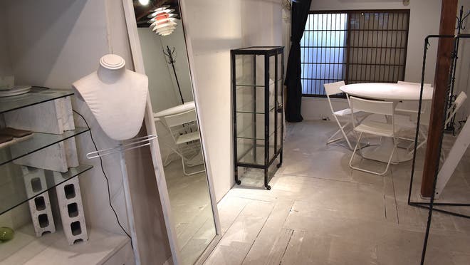 《中目黒駅徒歩1分》築70年の古民家をモダンにリノベーションしたギャラリー。撮影、展示会、pop up、アート作品展などに!の写真11