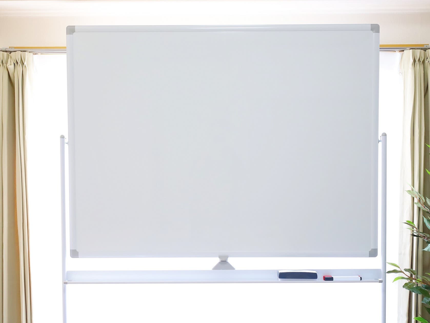 【本八幡駅4分】【都営新宿本八幡2分】自然光たっぷり完全個室！Wi-Fi/モニター/テレワ・会議・セミナー・面接・商談・撮影の写真6