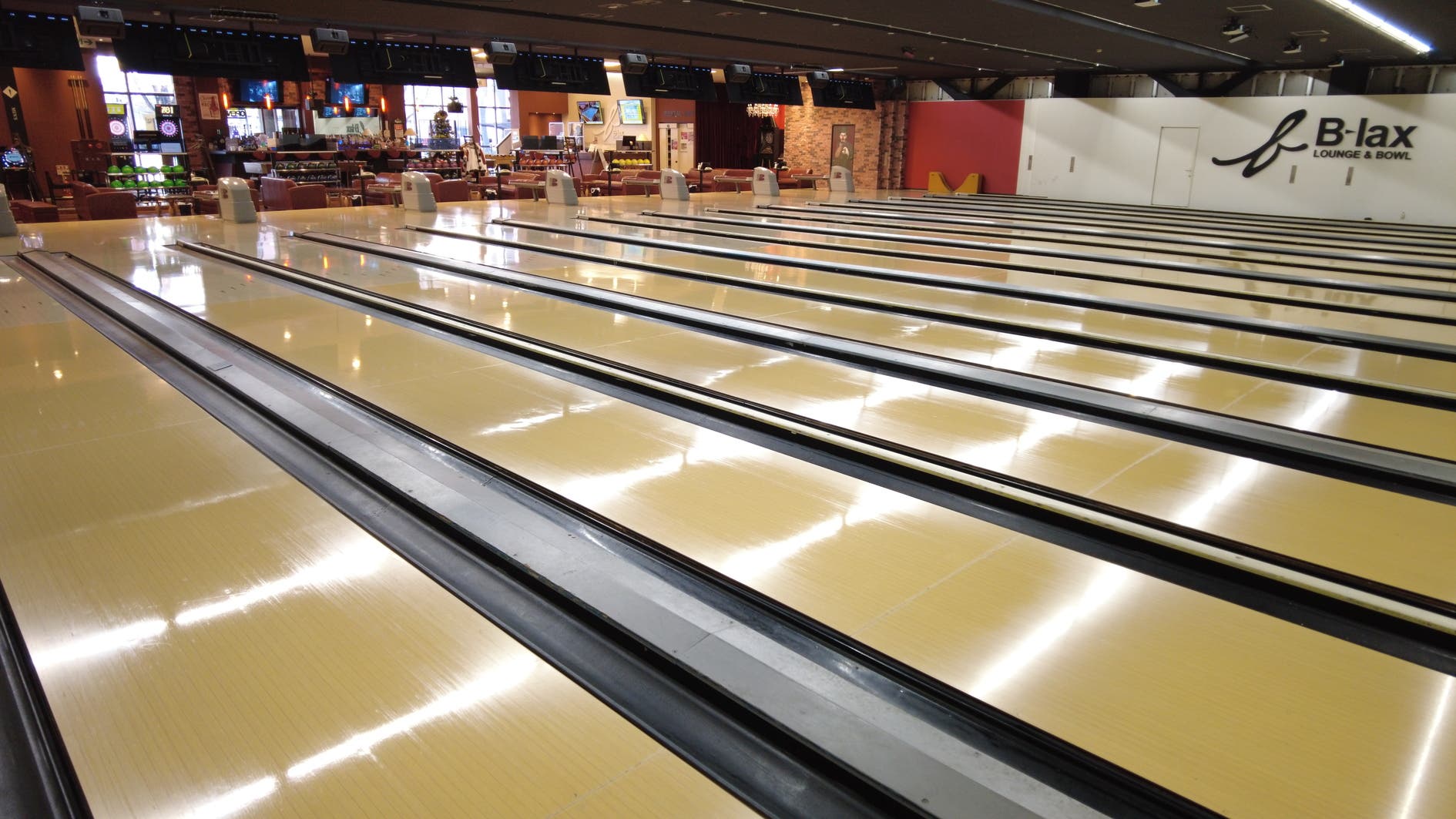 【大阪|門真】『ボウリング場で撮影・イベント』ボウリングができるアミューズメントバー/無料駐車場/wifi環境完備/駅近5分の写真11