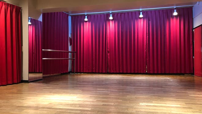 ダンスレッスンや練習、ワークショップ、会議、撮影などに最適な空間です。の写真12