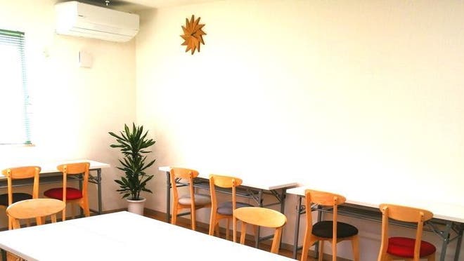 武蔵境駅よりバスで10分の新築でお洒落な多目的スペースの写真1