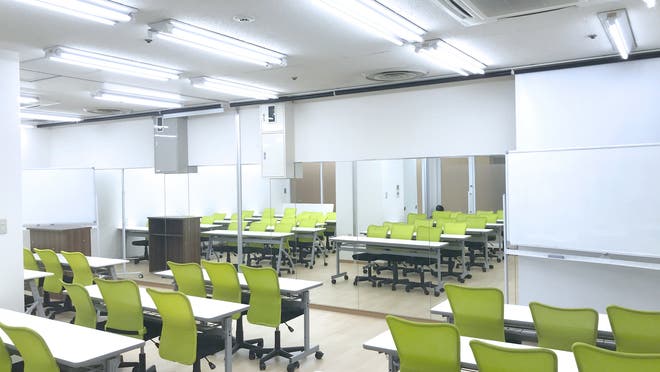 【大阪駅前徒歩4分】63E1∔E-2 研修・セミナー、説明会にぴったりのお部屋です! の写真1