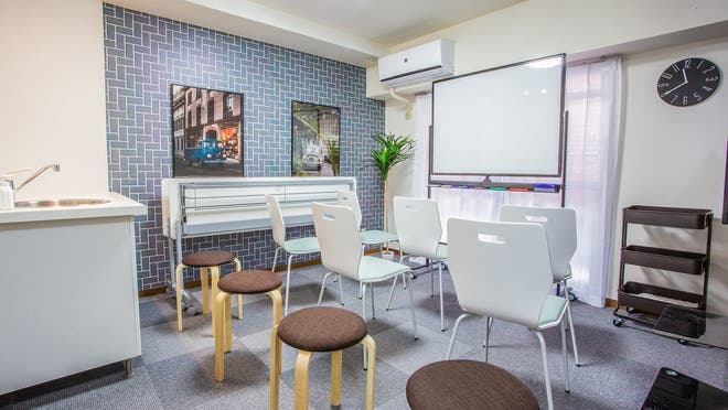 【ブックマークキャンペーン中!1時間ワンコイン】WiFi・モニター・ホワイトボード・スピーカー無料!ふれあい貸し会議室 伏見Aの写真8