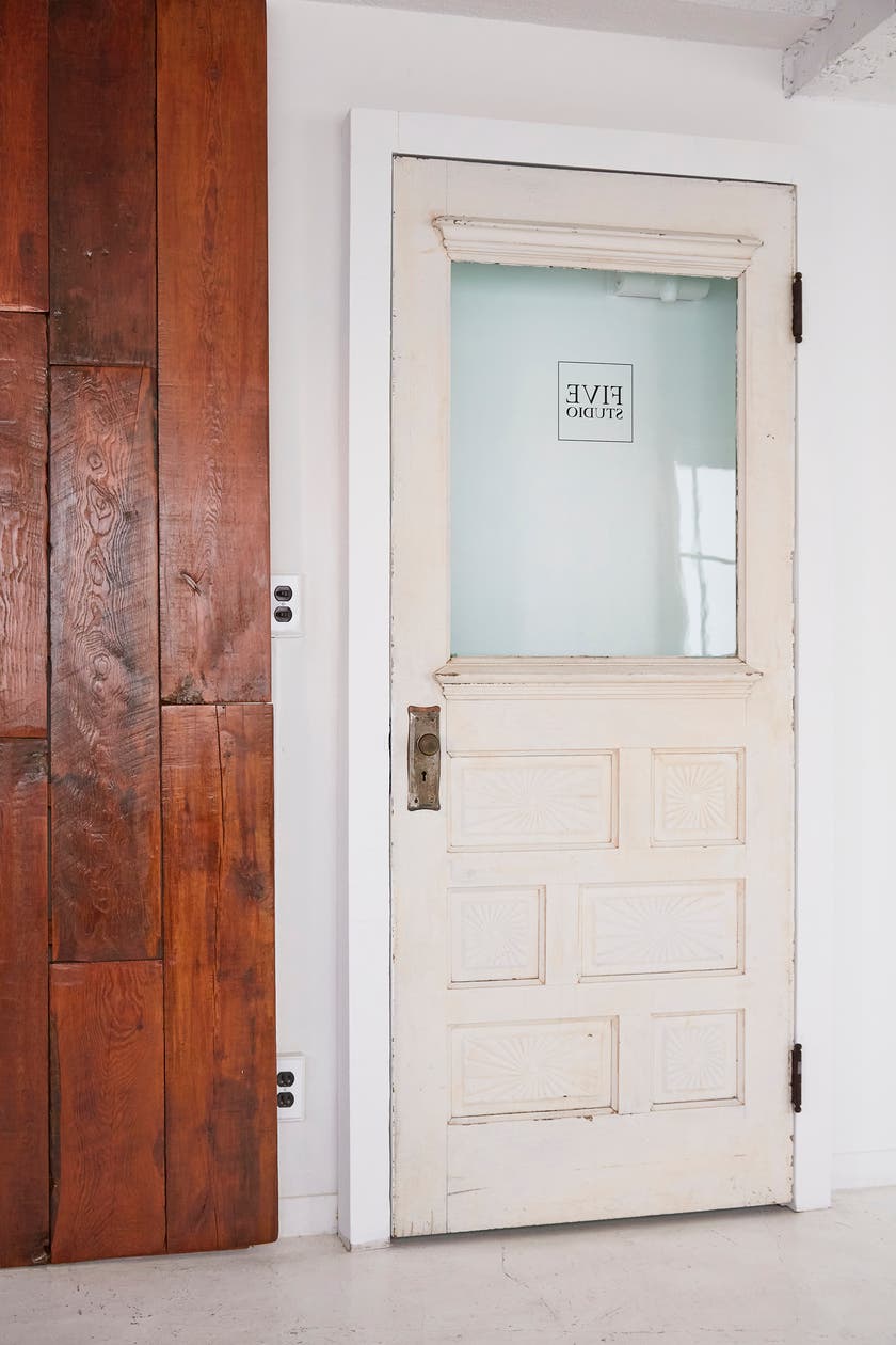 【 外苑前駅 徒歩1分 ! 】自然光あふれるシンプルモダンなスペース FIVE STUDIOの写真13