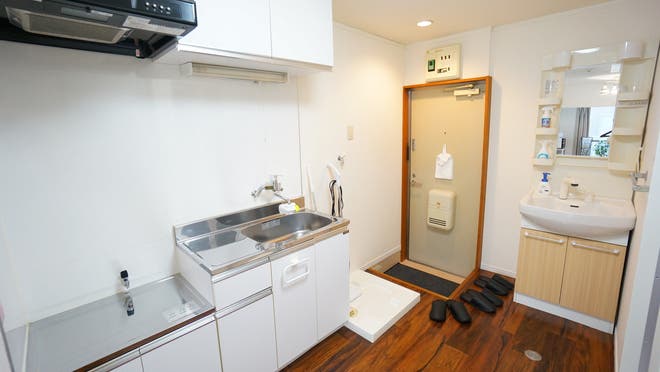 期間限定550円!<関内ワーク&サロンスペース402>リクライニングチェア/モニター/Wi-Fiあり!テレワーク/ネイルの写真5