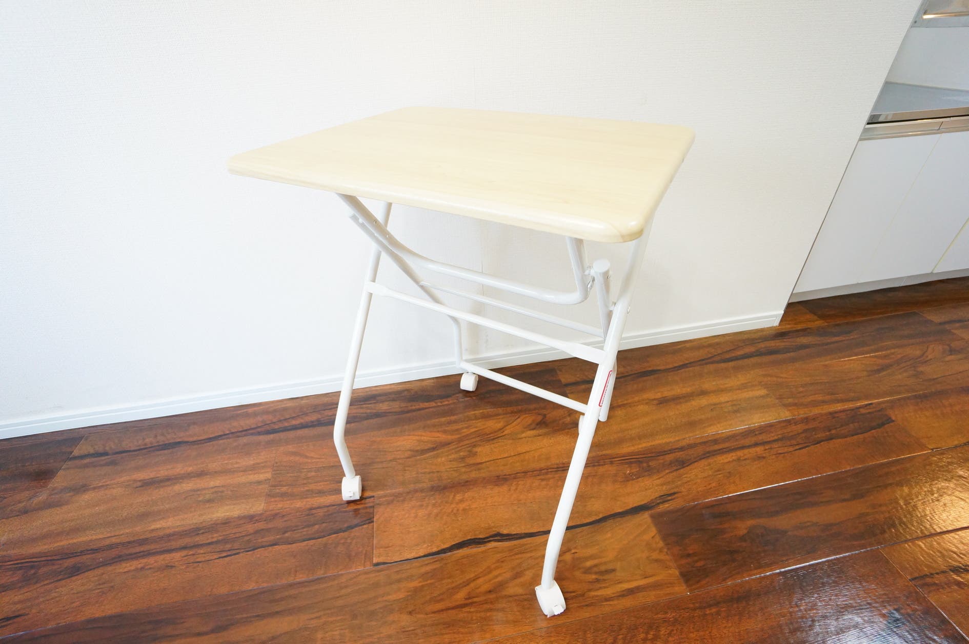 期間限定550円！＜関内ワーク＆サロンスペース402＞リクライニングチェア/モニター/Wi-Fiあり！テレワーク/ネイルの写真7