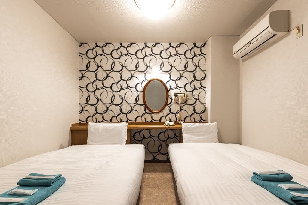 ［京急川崎駅徒歩10分］ホテルの１室をワークスペースに！冷蔵庫、電気ケトル、電子レンジ完備！ホットコーヒーおかわり自由の写真2