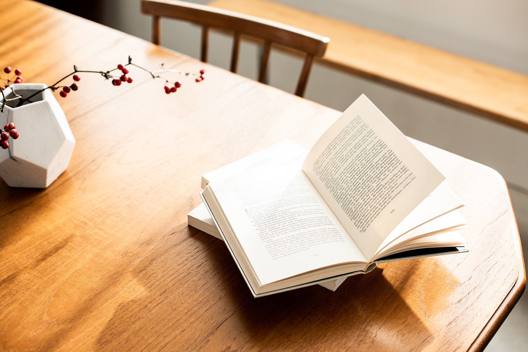 【学芸大学・祐天寺】1時間より使用可能な自然光豊かなハウススタジオ。厳選された家具も多数の写真5