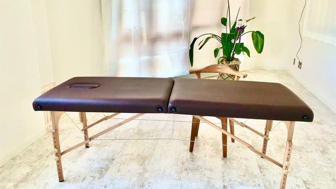 撮影場所に最適!!北摂・箕面のレンタルフォトブース。東側・南側から入る自然光で午後からも撮影OK!! wifi完備。の写真19