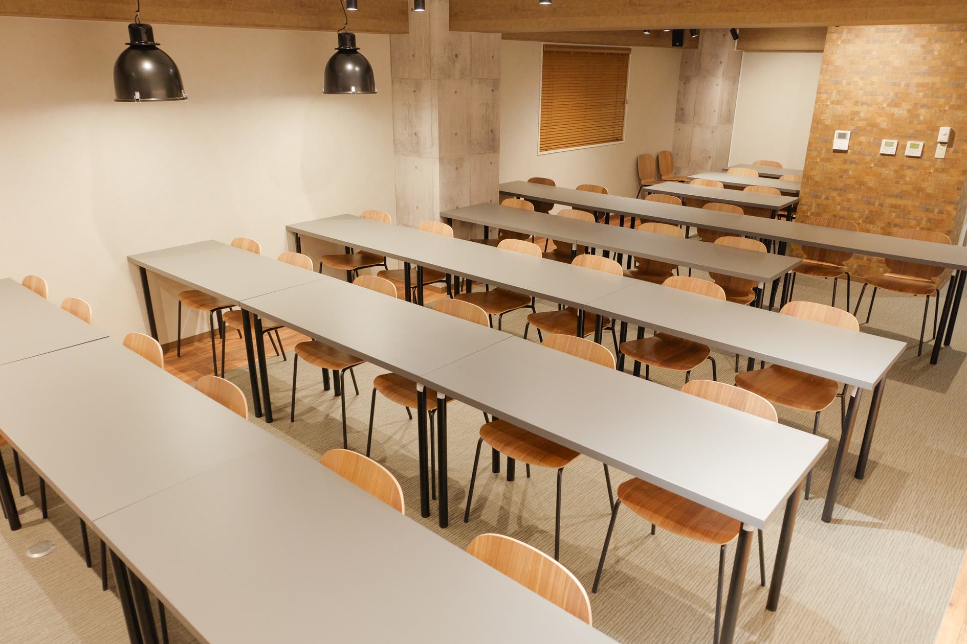 駅近🚃イベント🎅/飲み会🎄 会議/撮影🎤にも‼ 90㌅プロジェクター🎥オプション充実の写真8