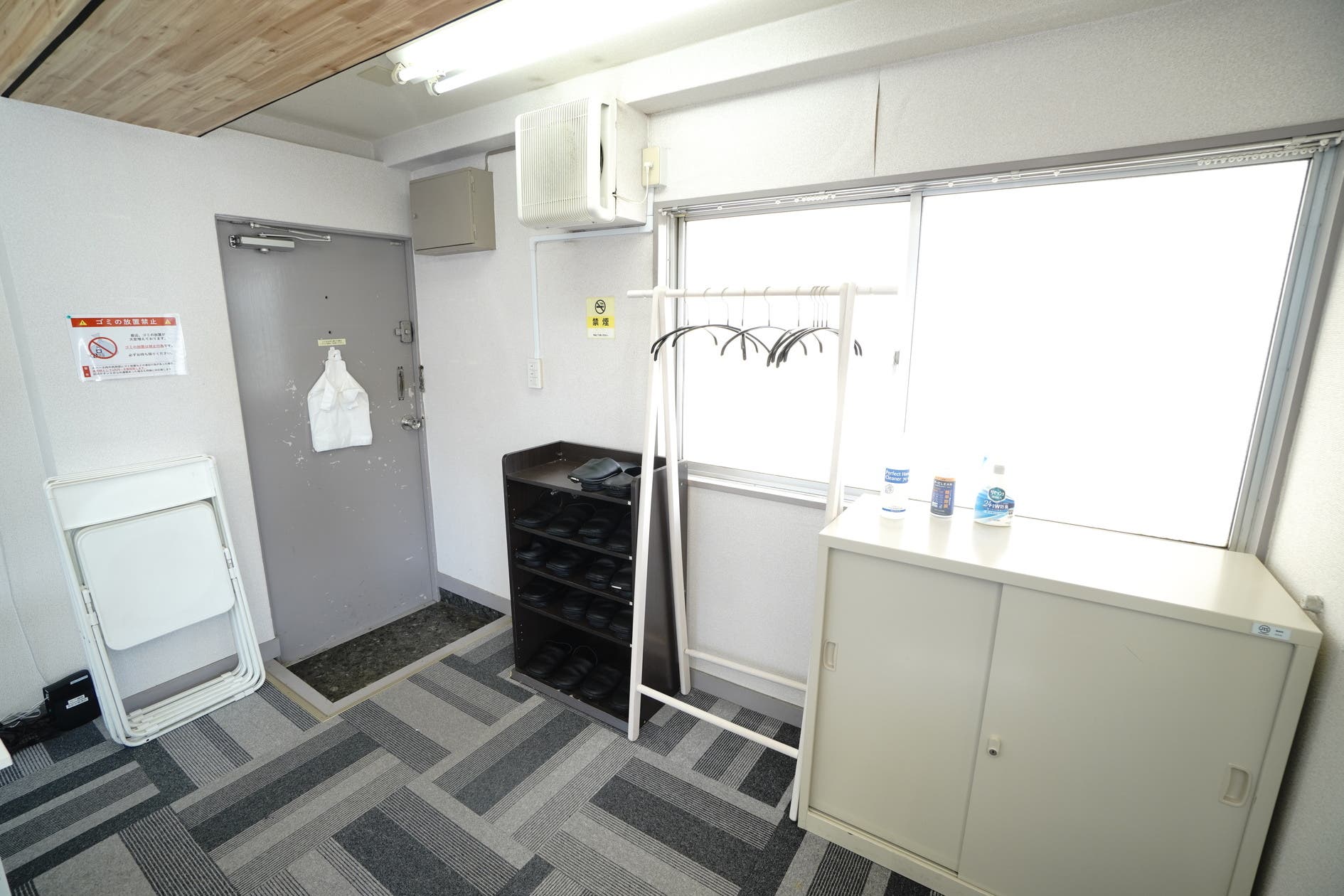 ＜シトリン会議室＞東急プラザ渋谷,渋谷サクラステージ側！セミナー/勉強会/会議にオススメな明るい16名収容のお部屋⭐Wi-Fiの写真11