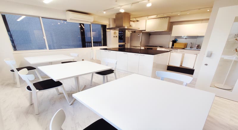【渋谷徒歩3分】渋谷キッチンスタジオ：少人数でのお料理教室や撮影、動画配信に【Wifi完備 駐車場付き】