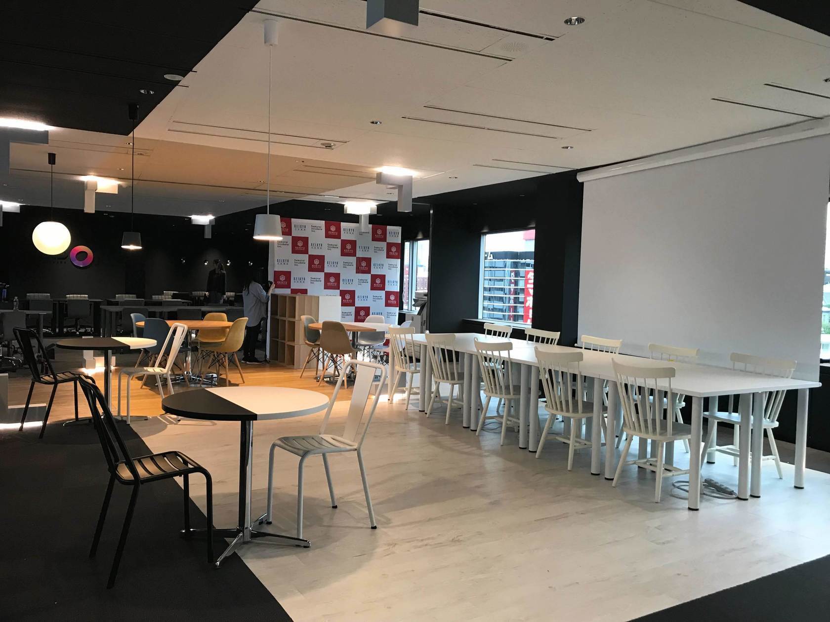 京急電鉄による運営！成長支援も受けられ、事業共創を加速させる施設です。の写真17