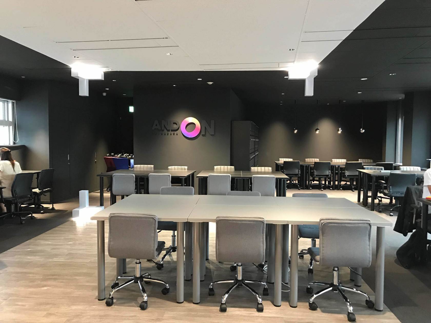 京急電鉄による運営！成長支援も受けられ、事業共創を加速させる施設です。の写真18