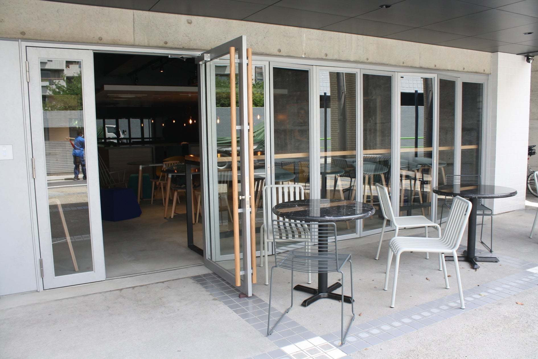 《六本木ヒルズすぐ》5名個室オフィス◆コワーキングスペース◆Wi-fi・電源・ホワイトボード・完全個室　テレワークに最適の写真11