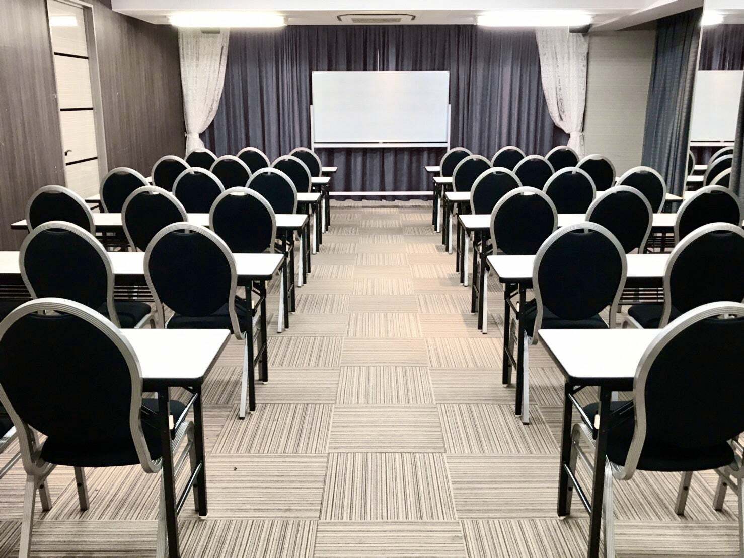 【名古屋コンファレンスホール（名駅）】ConferenceHall★24時間可！内装にこだわったモダンで上質な空間★の写真3