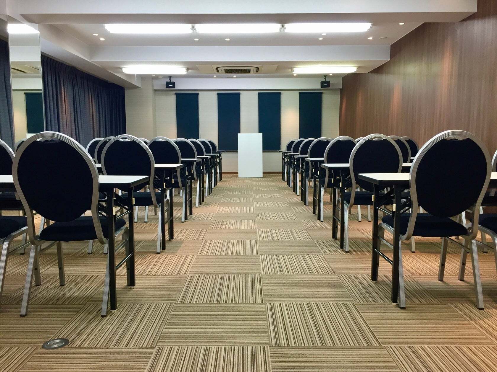 【名古屋コンファレンスホール（名駅）】ConferenceHall★24時間可！内装にこだわったモダンで上質な空間★の写真4