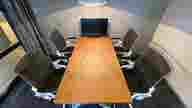 【コンファレンス札幌 - 「MeetingRoom A」】マンハッタンスタイルの洗練された会議室 テレワーク・Web会議にの写真2