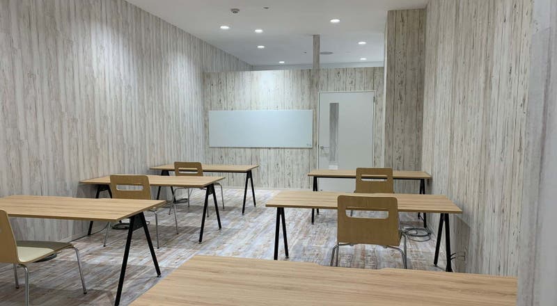 【JR町田駅直結】勉強カフェ町田マルイスタジオ内ミーティングルーム