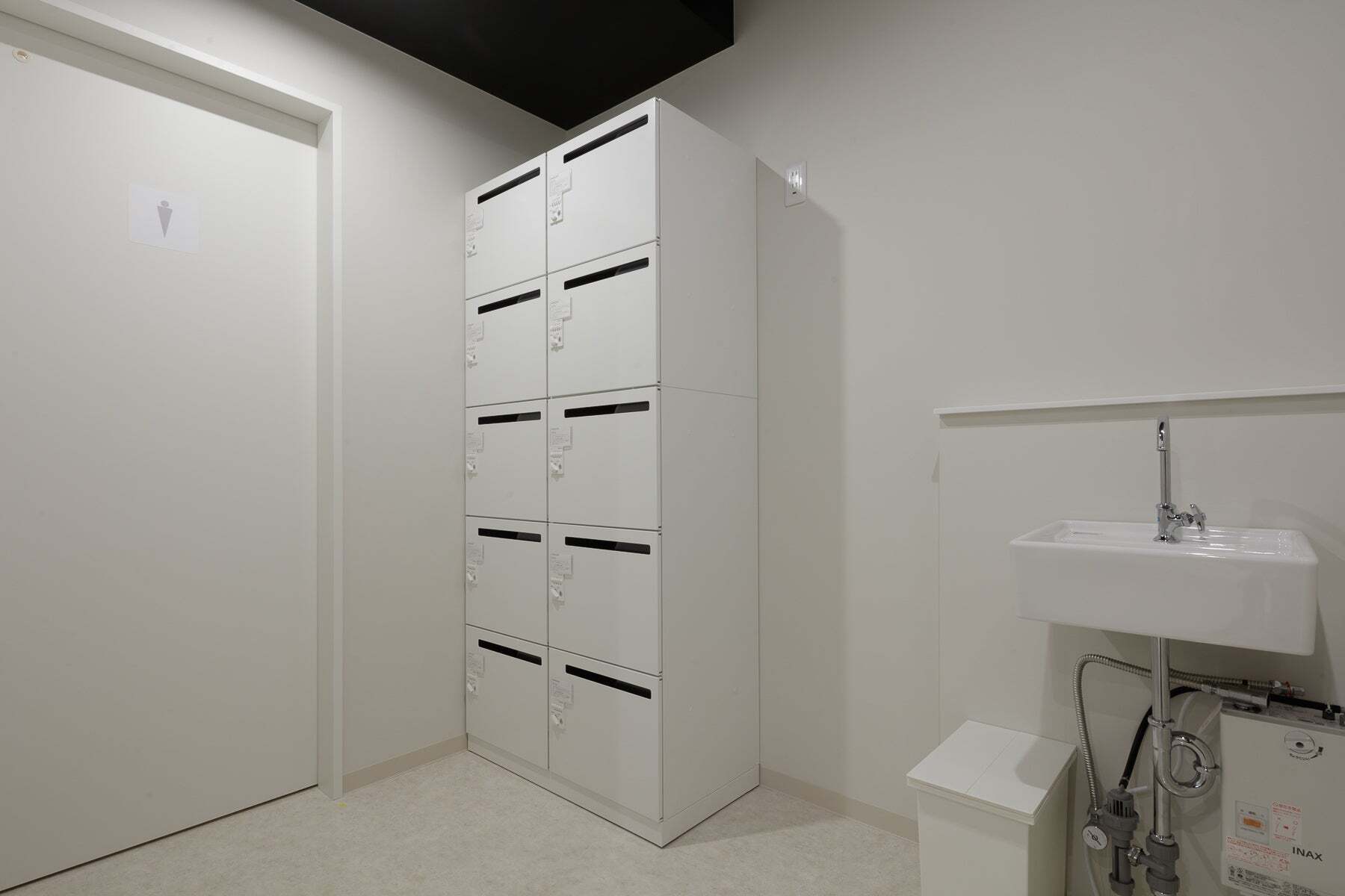 シェアスペースGAKUYAミーティングルーム / 6名まで利用可能 / 光回線 / 電子ホワイトボード利用可！の写真11