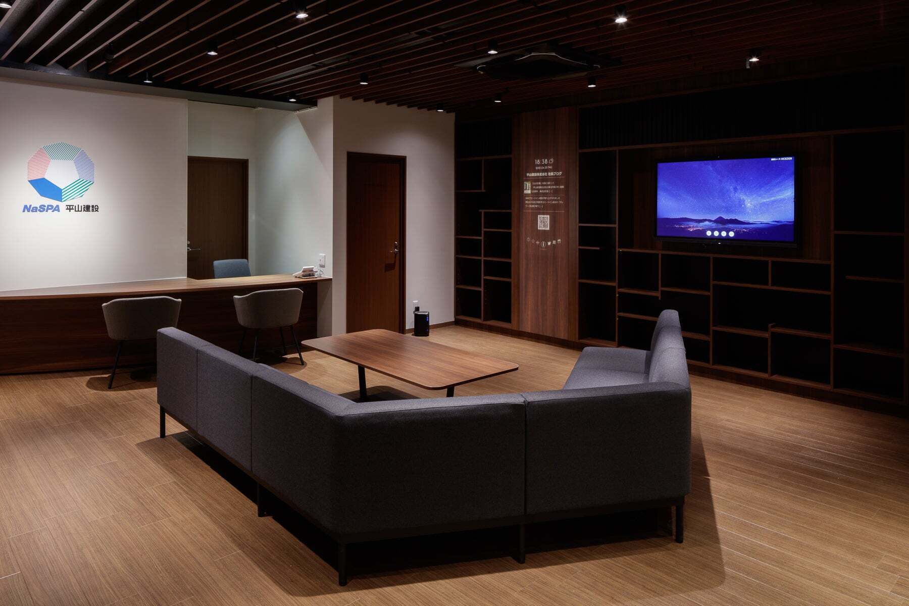 シェアスペースGAKUYAミーティングルーム / 6名まで利用可能 / 光回線 / 電子ホワイトボード利用可！の写真15