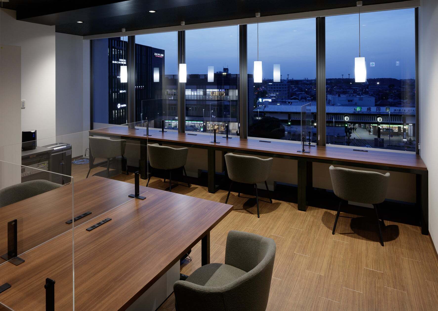 シェアスペースGAKUYAミーティングルーム / 6名まで利用可能 / 光回線 / 電子ホワイトボード利用可！の写真16