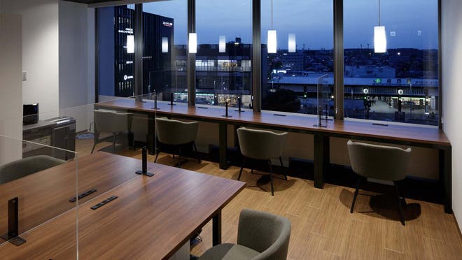 シェアスペースGAKUYAミーティングルーム / 6名まで利用可能 / 光回線 / 電子ホワイトボード利用可!の写真16