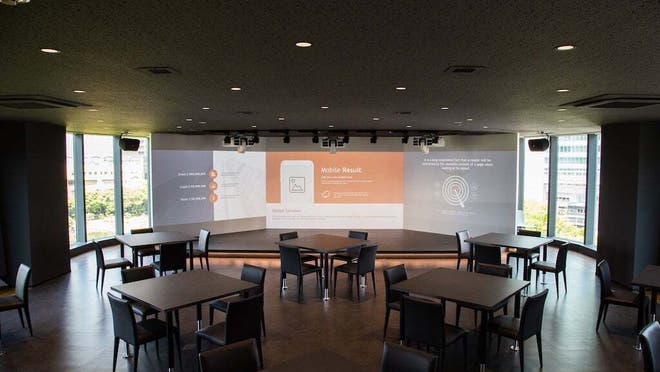 【浜松町駅徒歩6分】オンライン/オフライン同時配信可能なハイブリッドスタジオの写真1