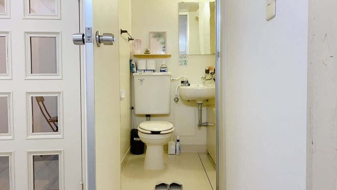 《会議室Bee》長堀橋90秒!高速Wi-Fi、6人までの会議や研修、面接、作業、リモートワークなどに!の写真15