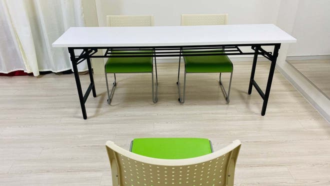 《会議室Bee》長堀橋90秒!高速Wi-Fi、6人までの会議や研修、面接、作業、リモートワークなどに!の写真21