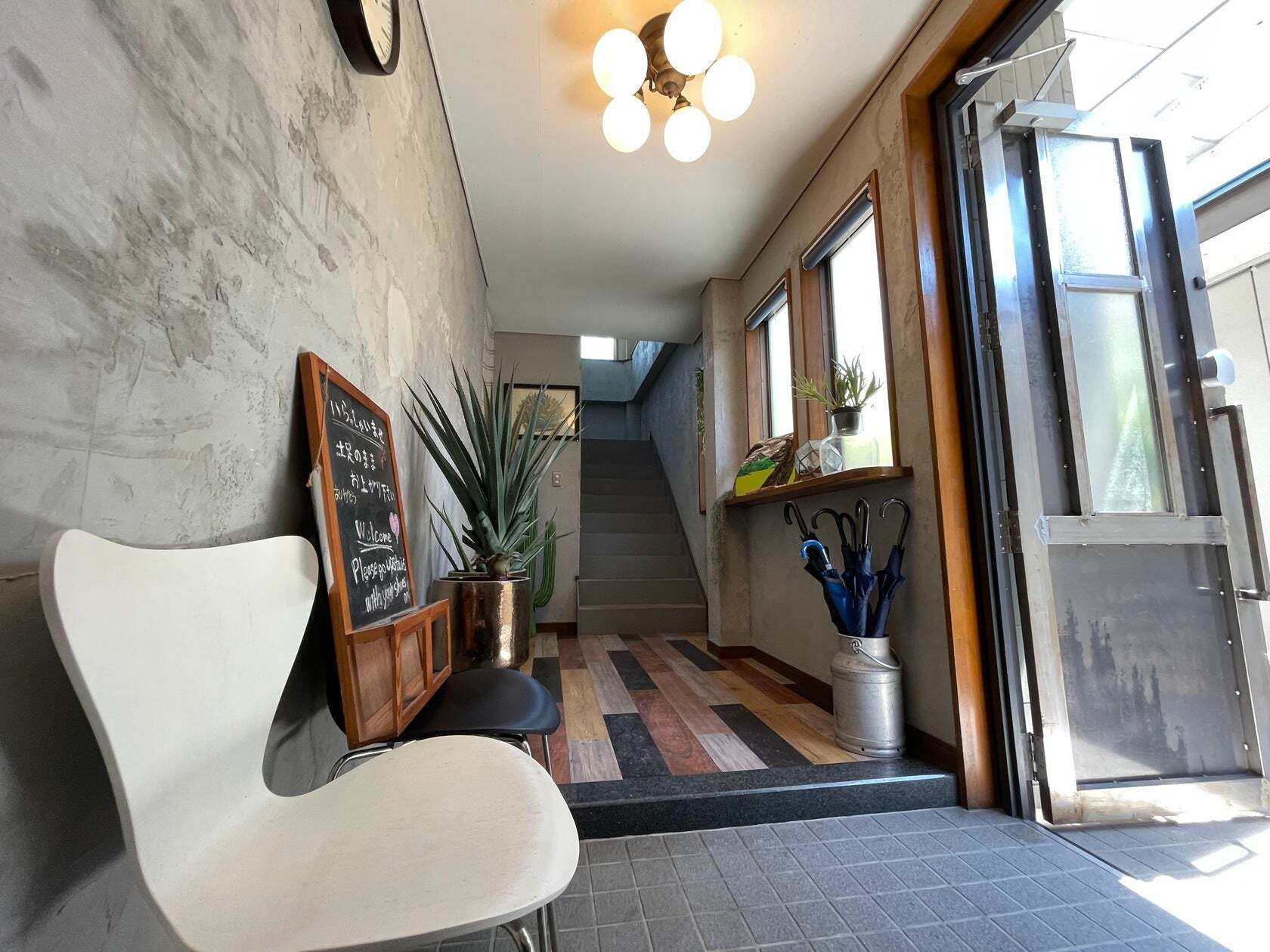 西武秩父駅から徒歩7分のワーケーション可能な貸会議室・コワーキングスペース【1人席用】の写真6