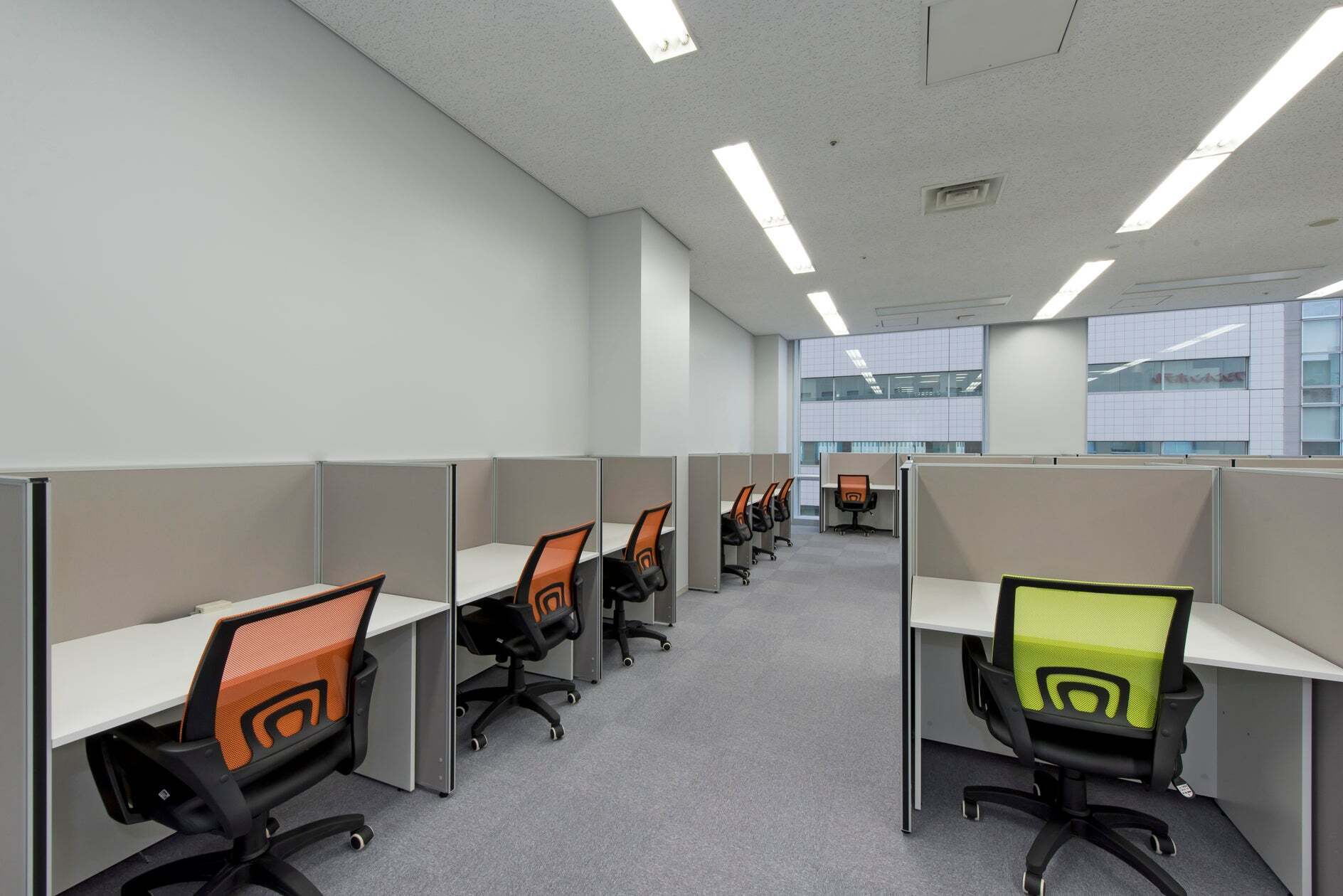 ⭐️桜木町駅目の前⭐️スタッフ常駐で安心してご利用いただけます✨Wi-Fi有り　Googleレビューで「１回無料券」プレゼントの写真3