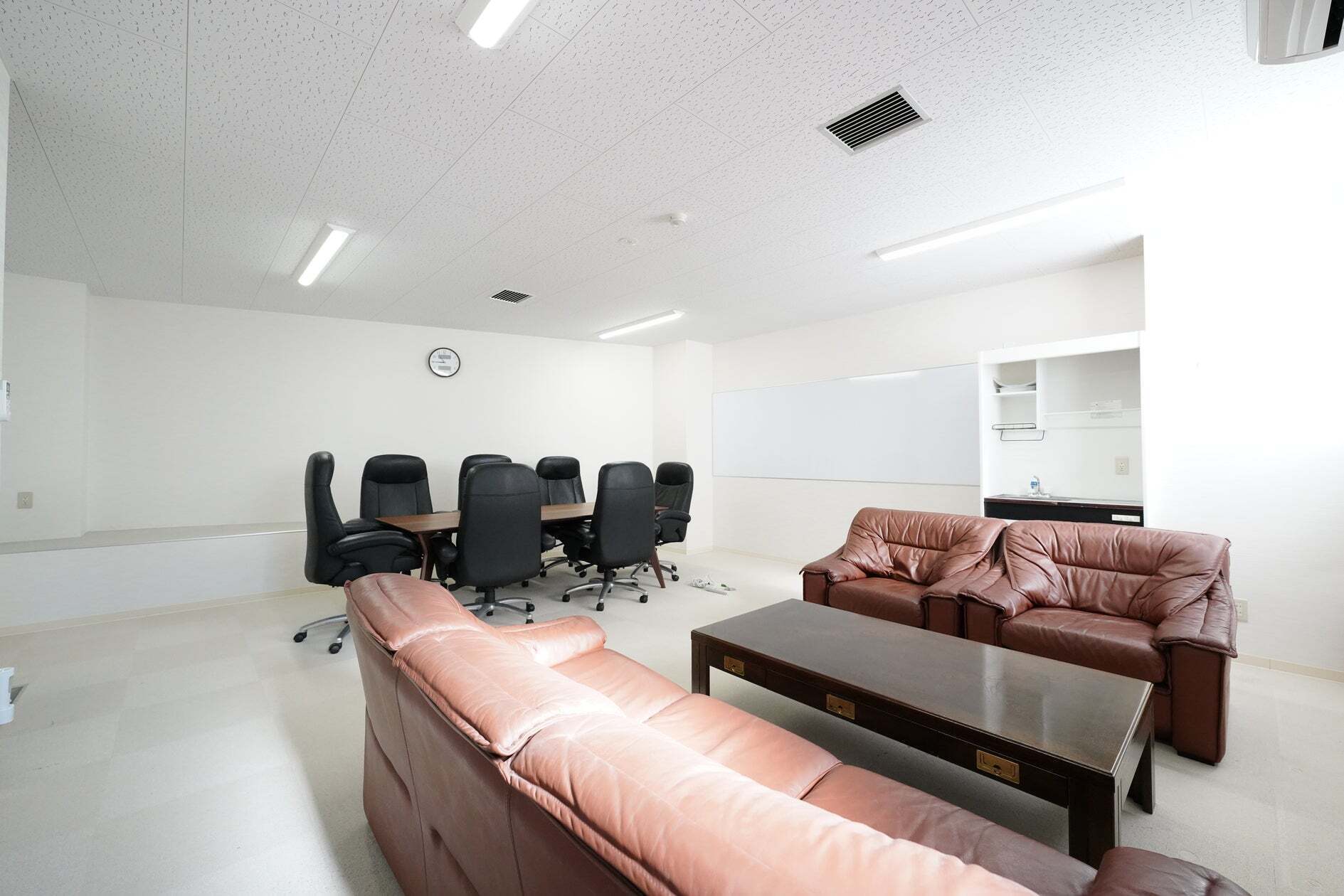 広々とした快適ビジネス空間が西新宿にオープン。の写真4