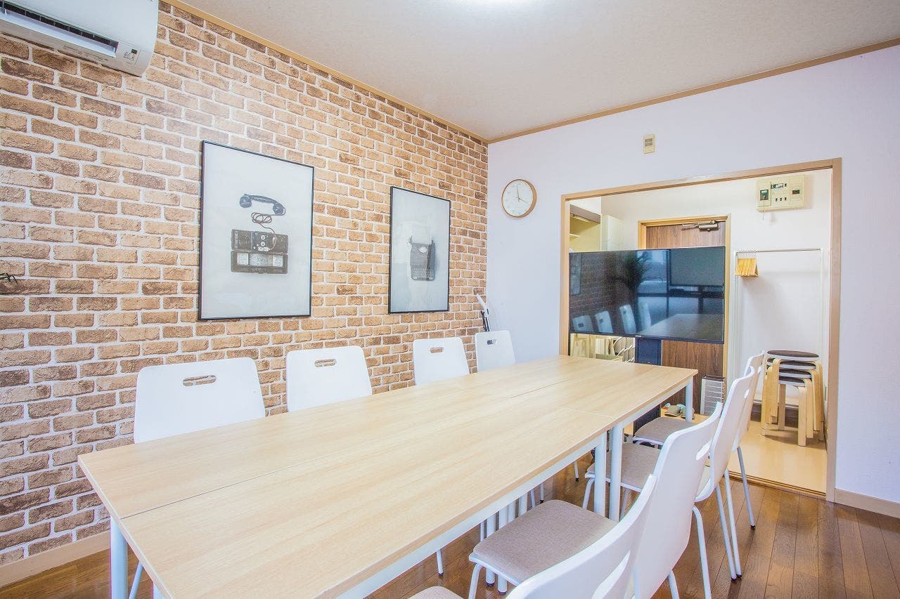 【浜松駅4分！12名利用可！】綺麗な室内！WiFi・大型モニター・ホワイトボード全て無料！ふれあい貸し会議室 浜松Aの写真5