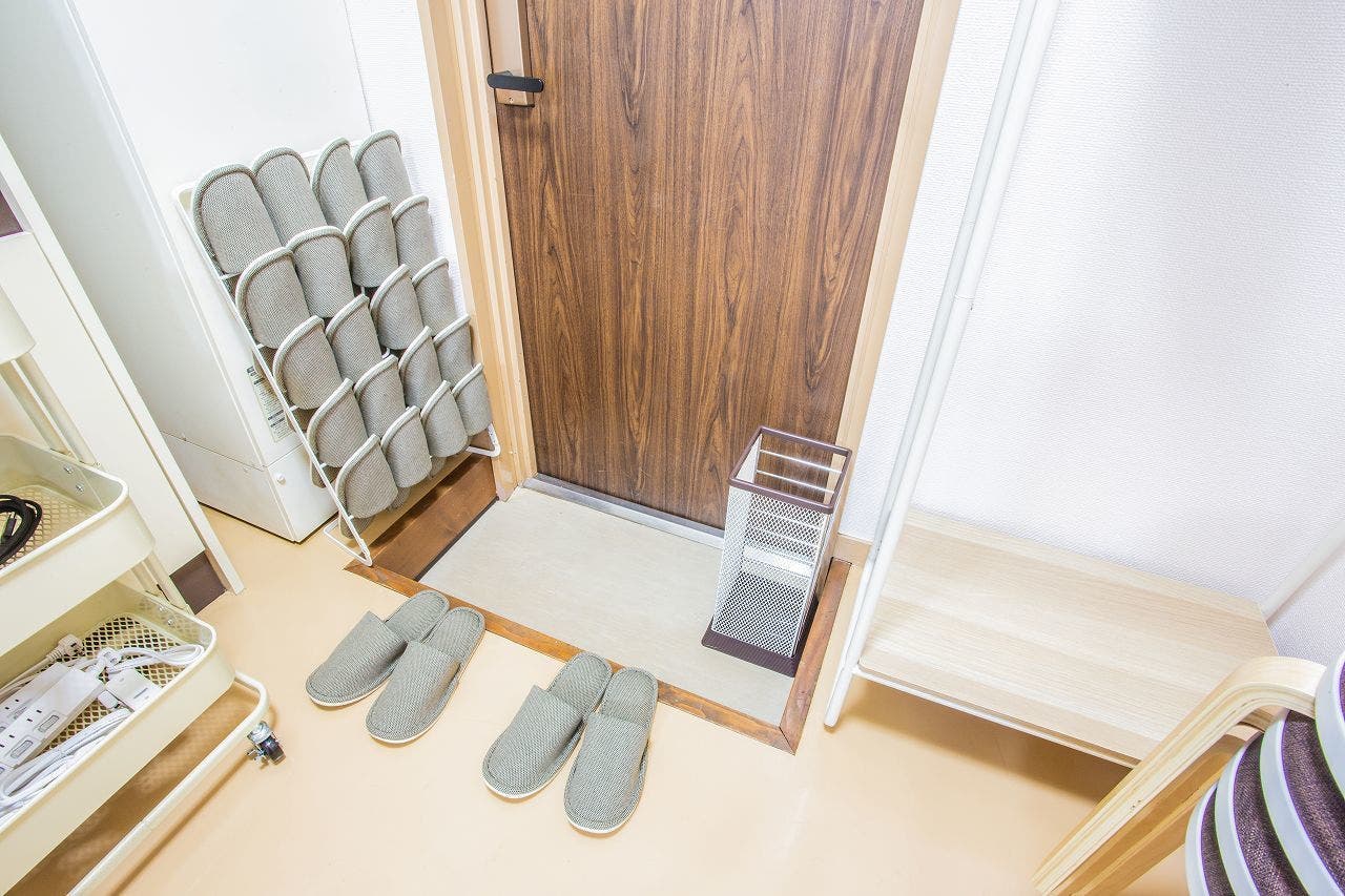 【浜松駅4分！12名利用可！】綺麗な室内！WiFi・大型モニター・ホワイトボード全て無料！ふれあい貸し会議室 浜松Aの写真13