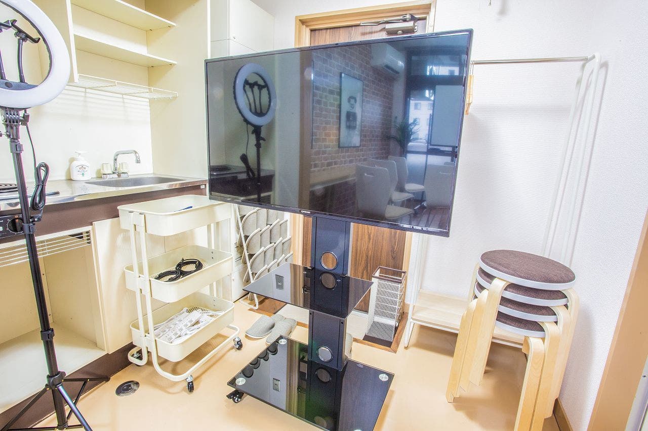 【浜松駅4分！12名利用可！】綺麗な室内！WiFi・大型モニター・ホワイトボード全て無料！ふれあい貸し会議室 浜松Aの写真14